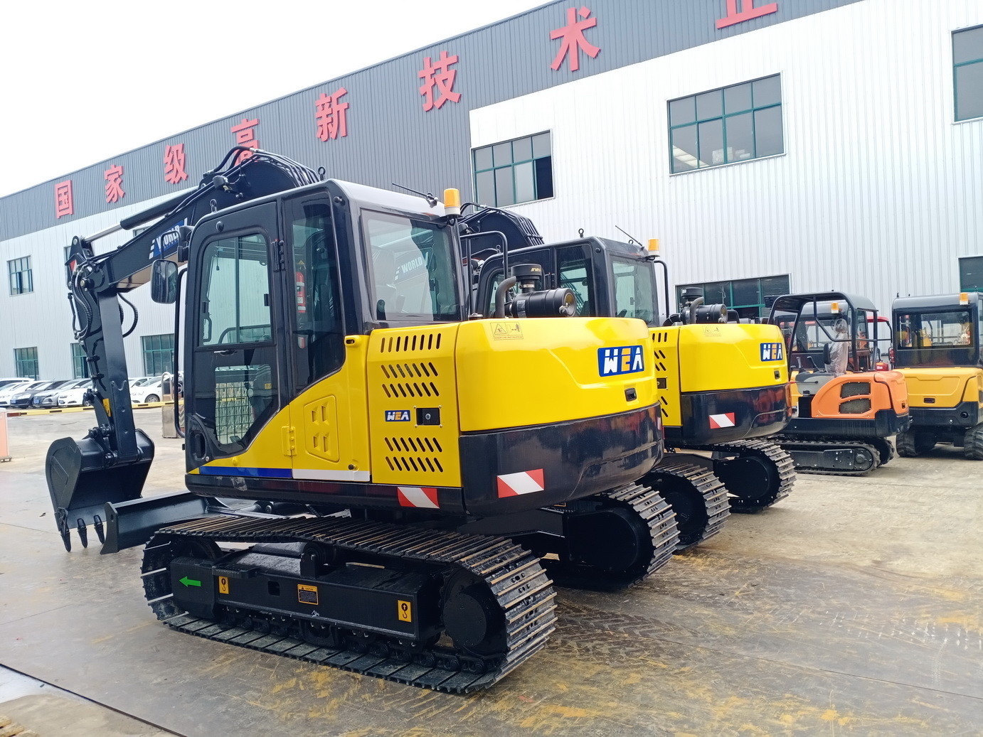 56KN Maximum Bucket Digging Force Wheel Excavator for digging breaking ...
